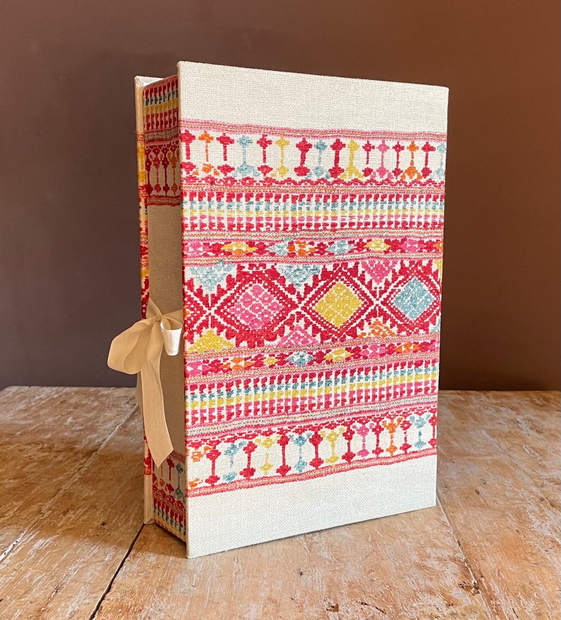 Box File – Kaz Natural – Kate Forman Designs